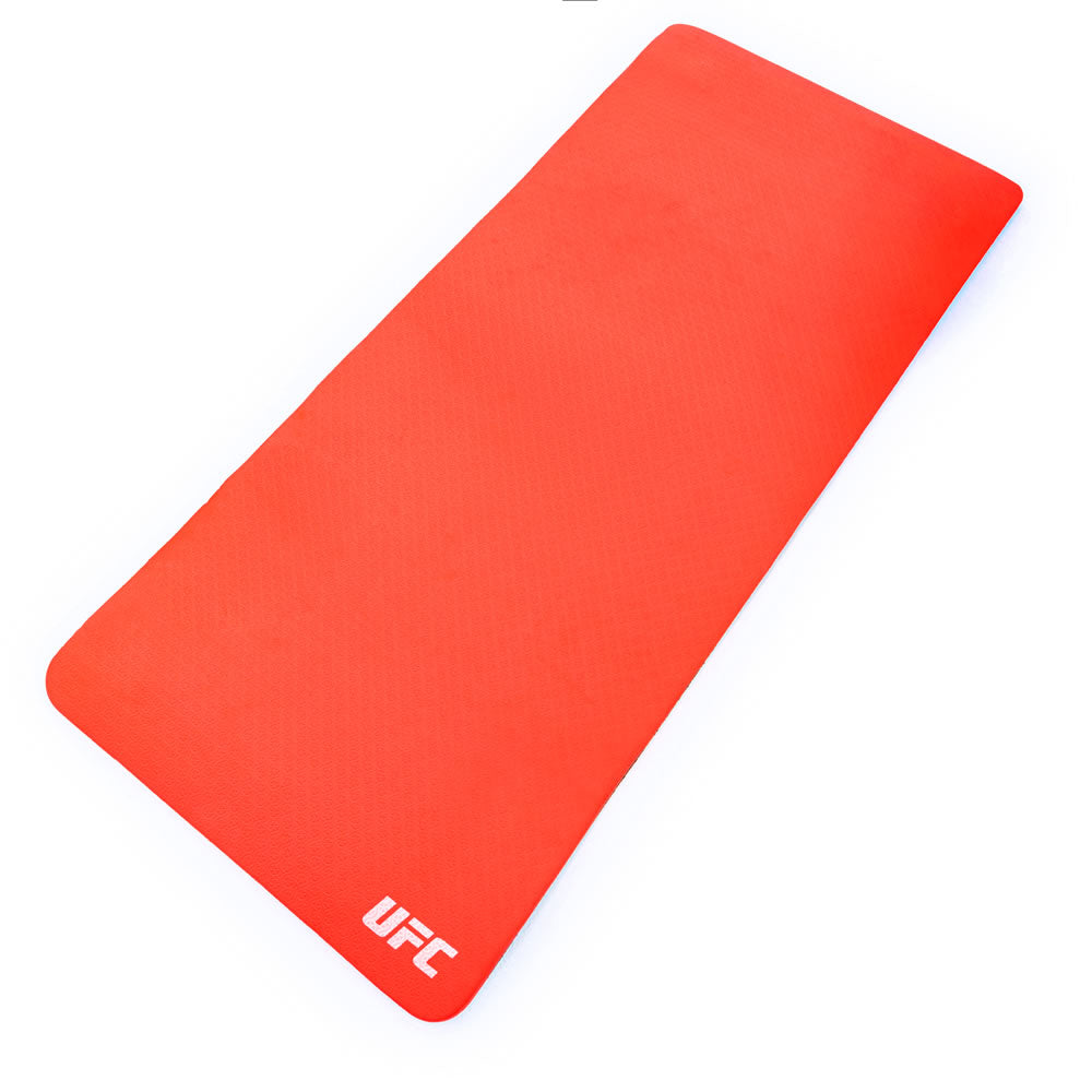 UFC Training Mat+ 15mm günstig kaufen im CARDIOfitness Shop – CARDIOFITNESS